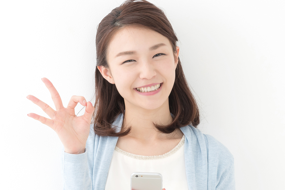 肌のクレーターは治療で治る！？実際に治った芸能人は誰？プロが教える原因やおすすめの治療法！ - QODR